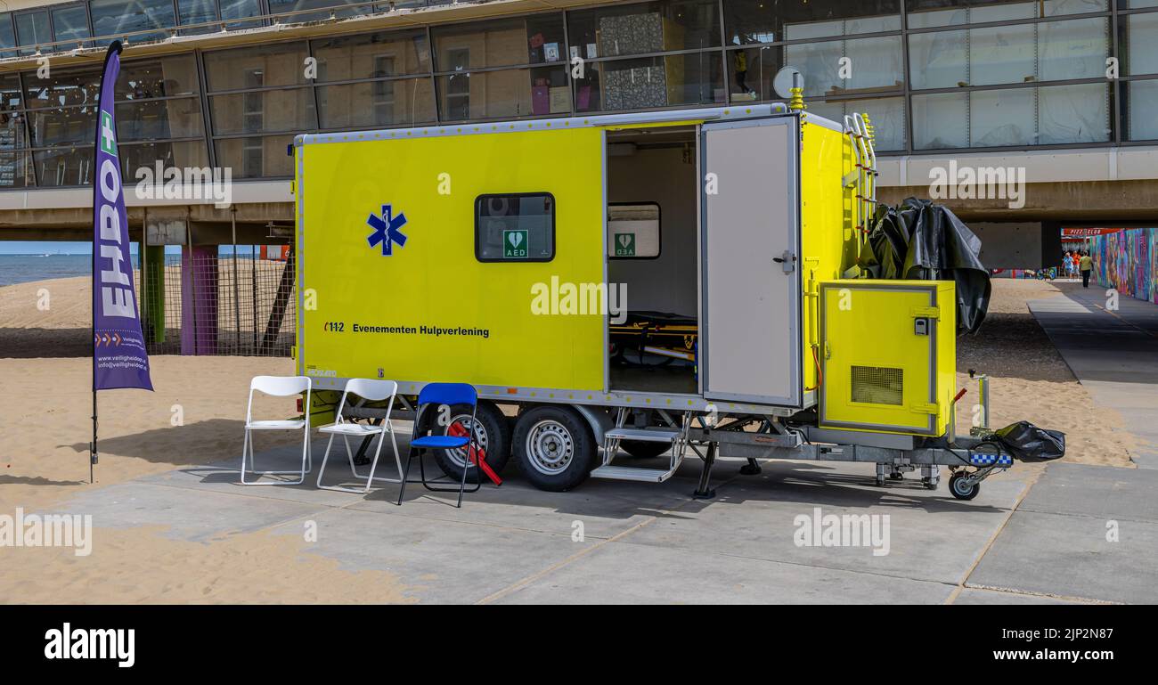 First aid post on the beach hi-res stock photography and images - Alamy