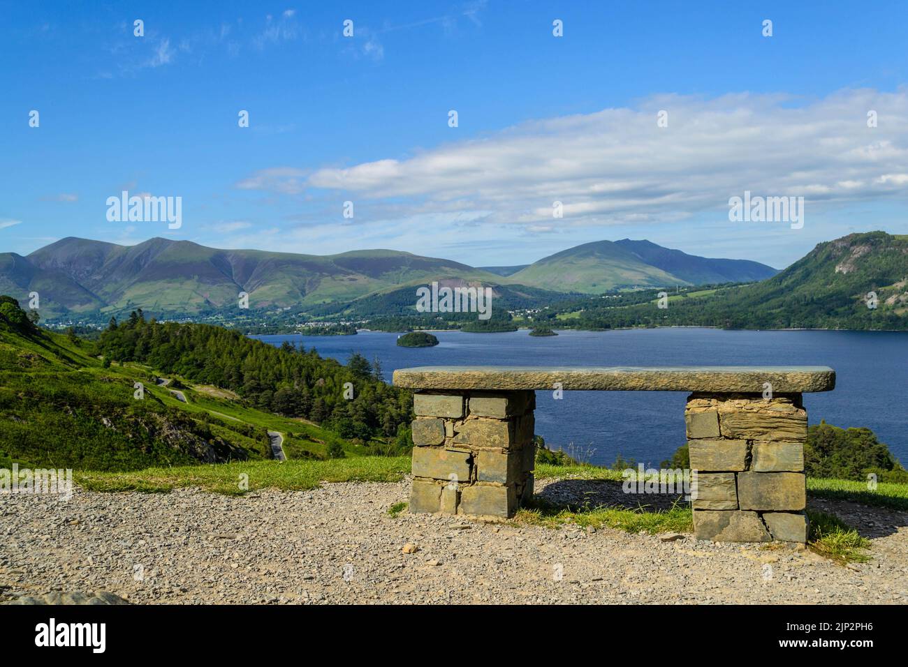 A bench overlooking Derwent Water Stock Photo - Alamy