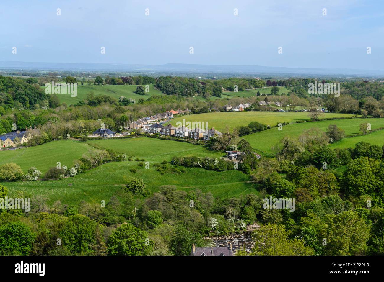 Castle farm yorkshire hi-res stock photography and images - Alamy