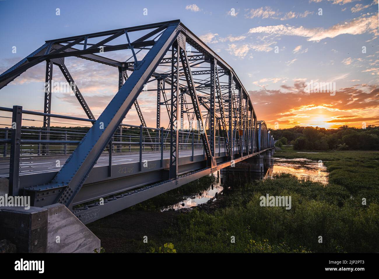 Old cedar bridge bloomington hi-res stock photography and images - Alamy