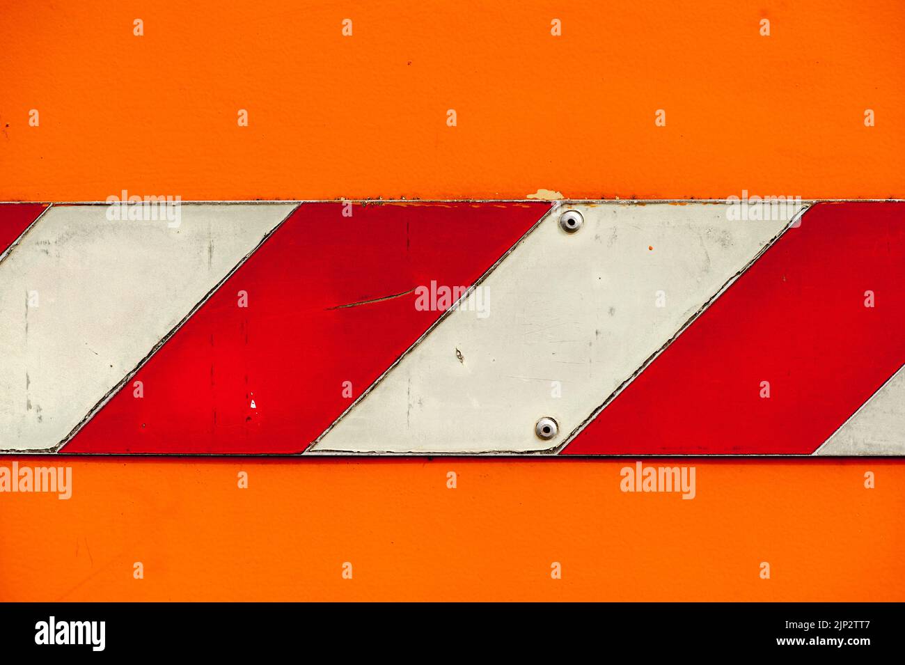 Red and white shield hi-res stock photography and images - Alamy