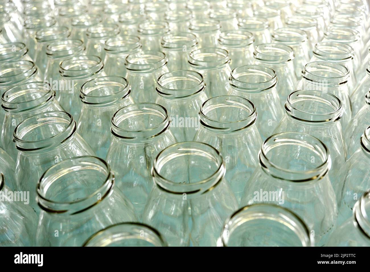 Shattered glassware hi-res stock photography and images - Alamy