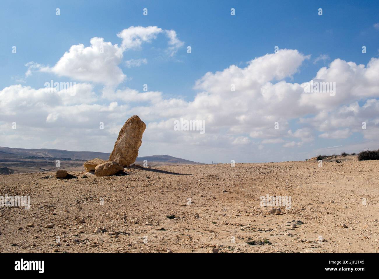 Rock formations in the Negev Desert, Southern Israel Stock Photo - Alamy