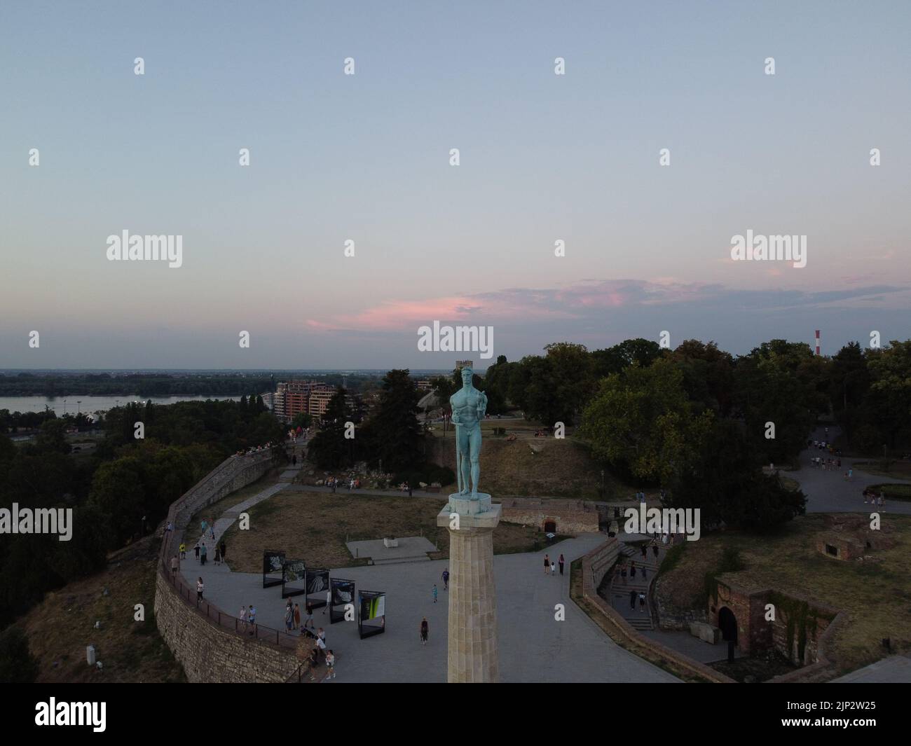 Monument Victor at medieval fortress Kalemegdan. Spomenik Pobednik ...