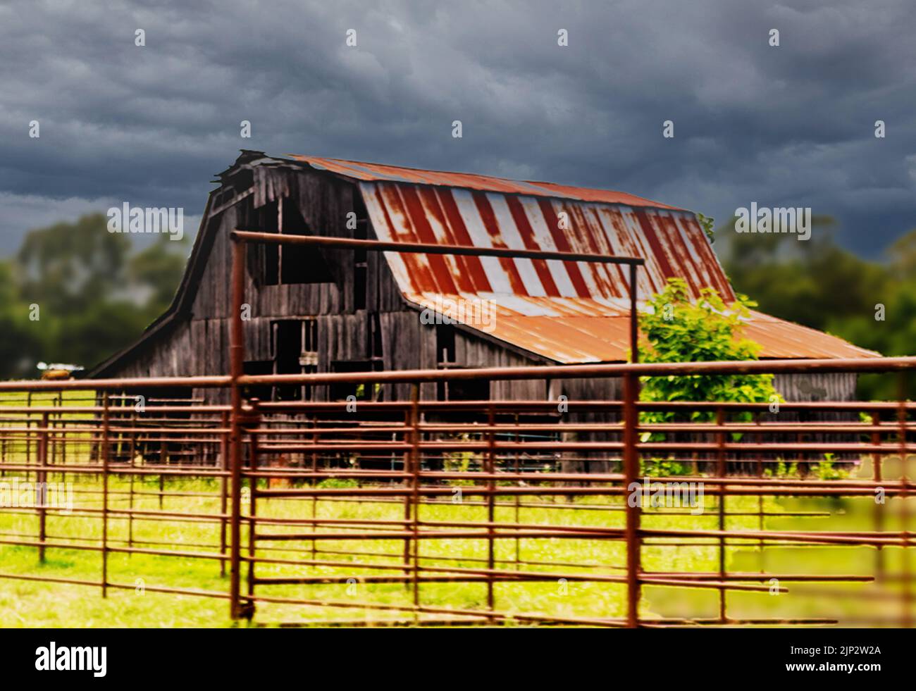This old barn picture was taken in East Texas right before a large ...