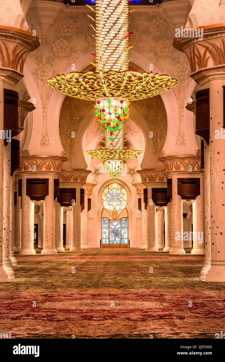 A hall inside an antique Muslim building Stock Photo - Alamy