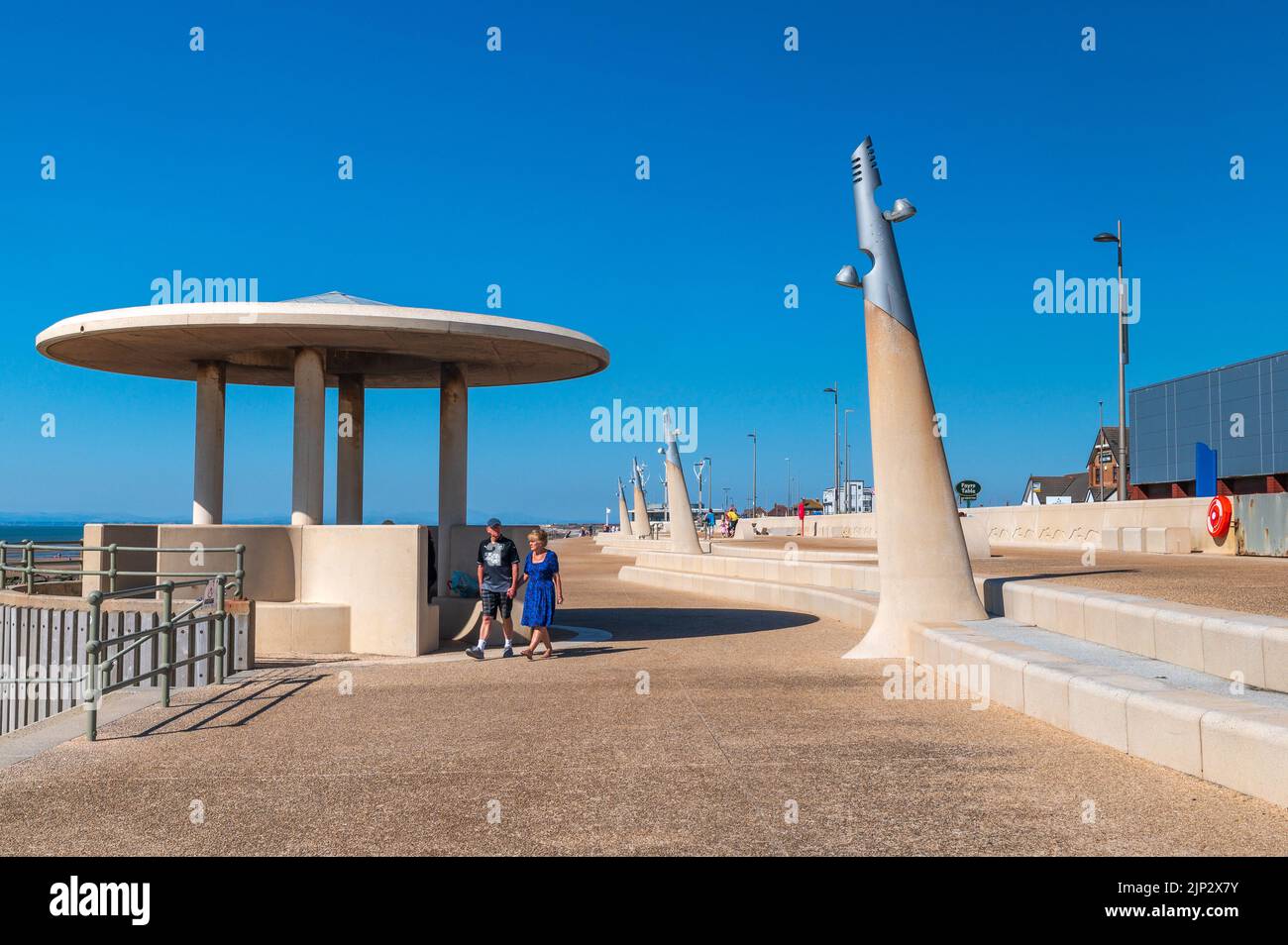Cleveleys promenade hi-res stock photography and images - Alamy
