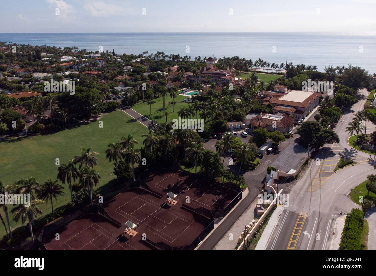 Mar a lago aerial hi-res stock photography and images - Alamy