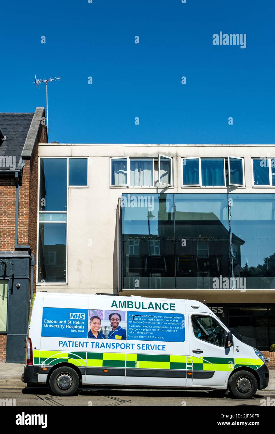 Nhs patient transport hi-res stock photography and images - Alamy