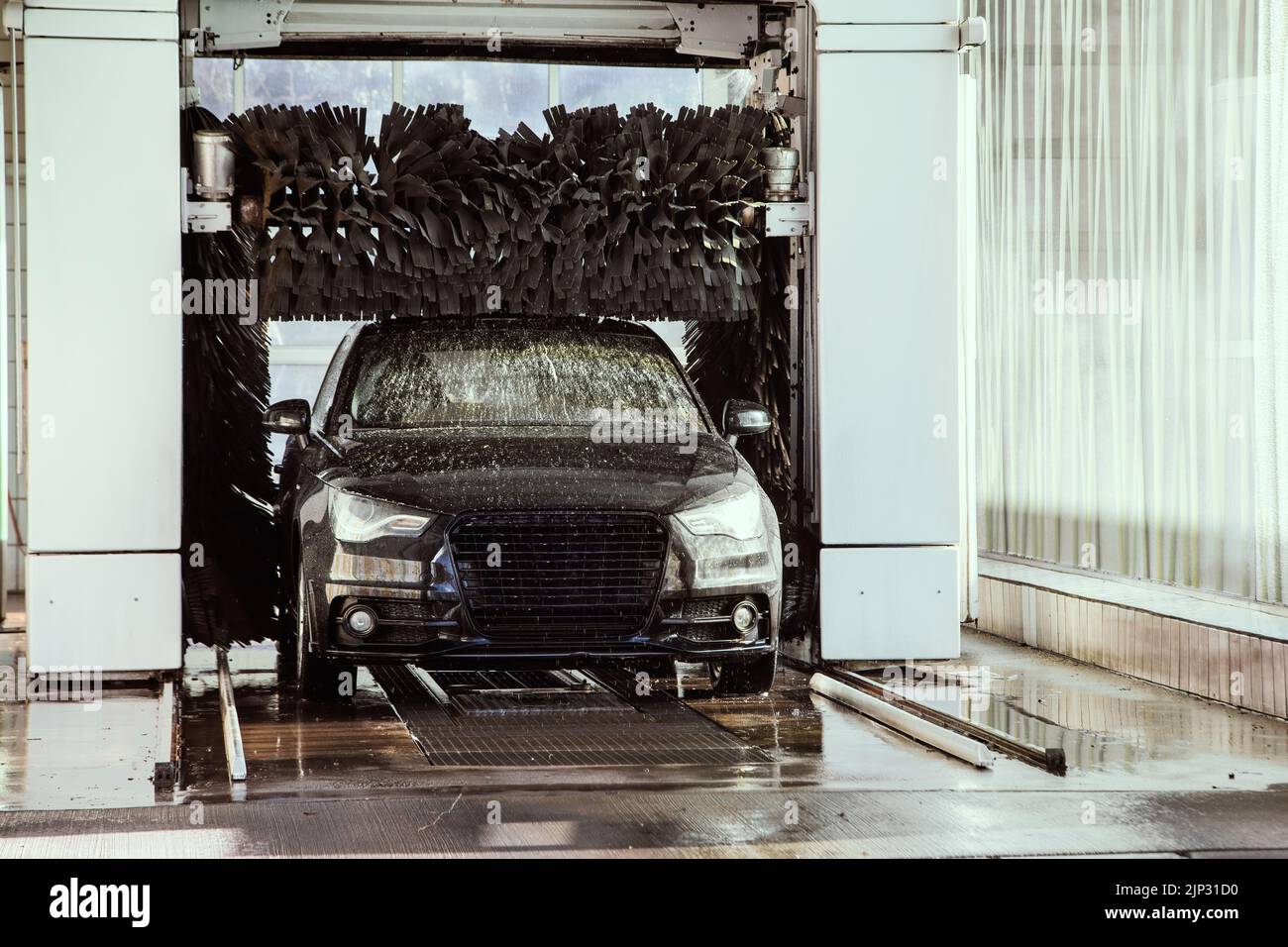 Car going through car wash hi-res stock photography and images - Alamy