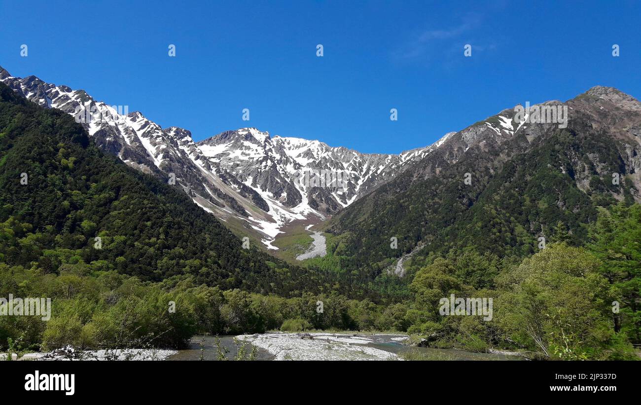A scenery of the Northern Japan Alps of Nagano from Kamikochi resort Stock Photo - Alamy