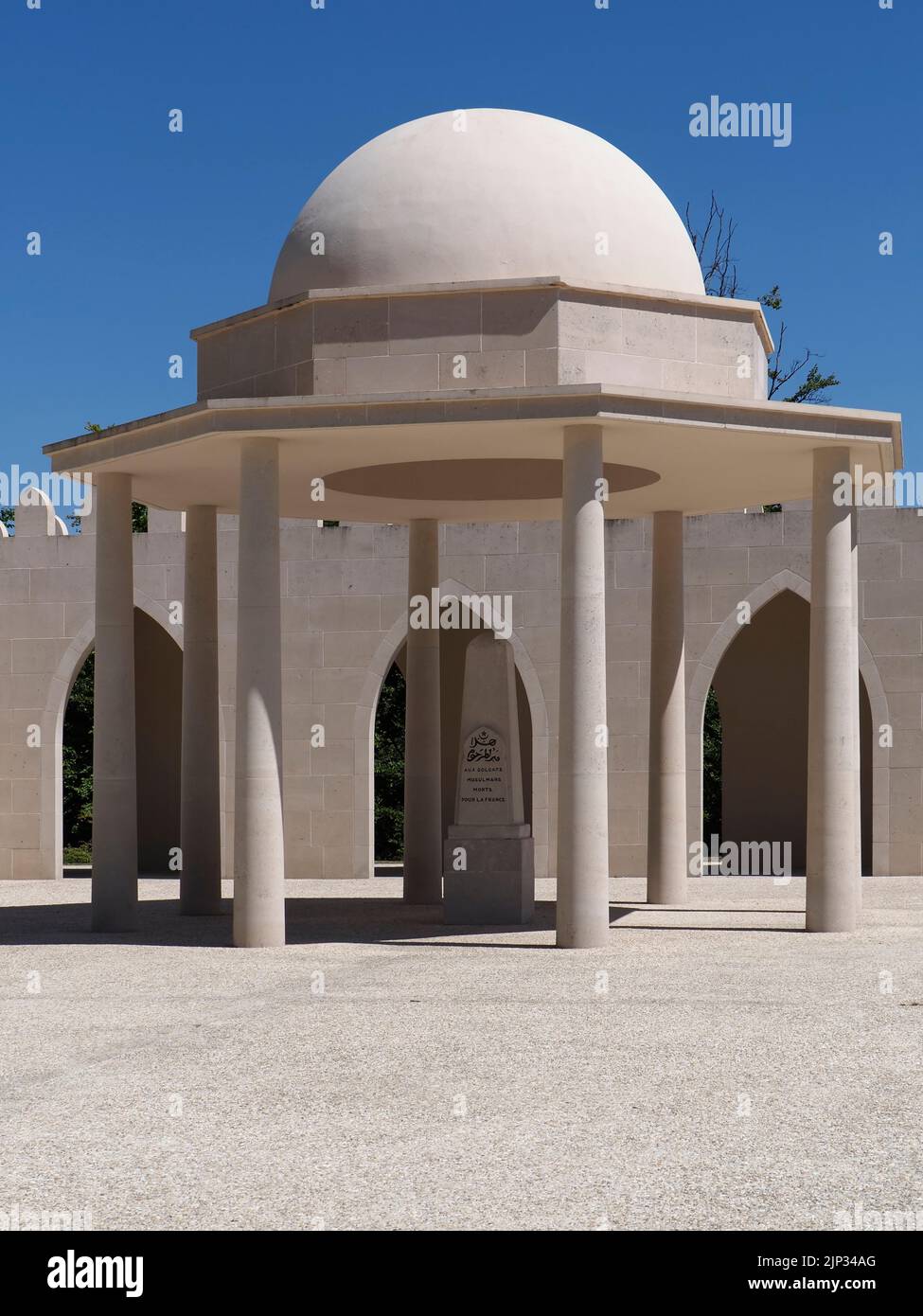 Memorial to the muslim soldiers hi-res stock photography and images - Alamy
