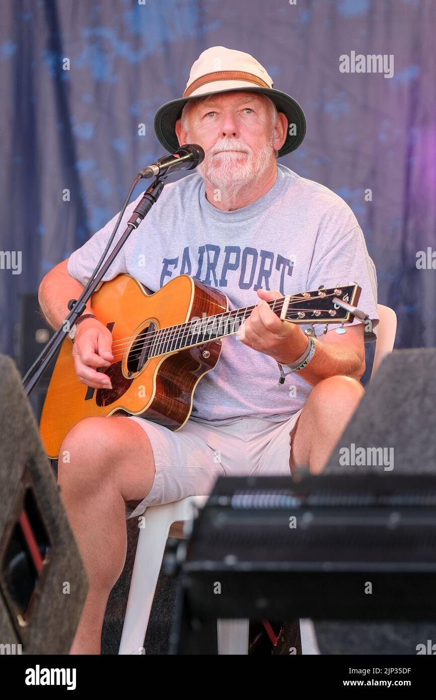 Lead vocals and guitarist, Simon Nicol of Fairport Convention ...