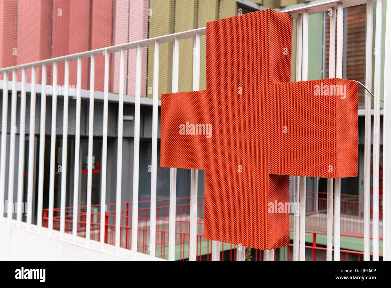 Hospital cross red hi-res stock photography and images - Alamy