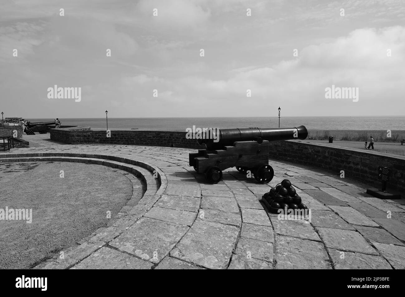 Cannon on the ramparts of an English Artillery Fortress Stock Photo - Alamy