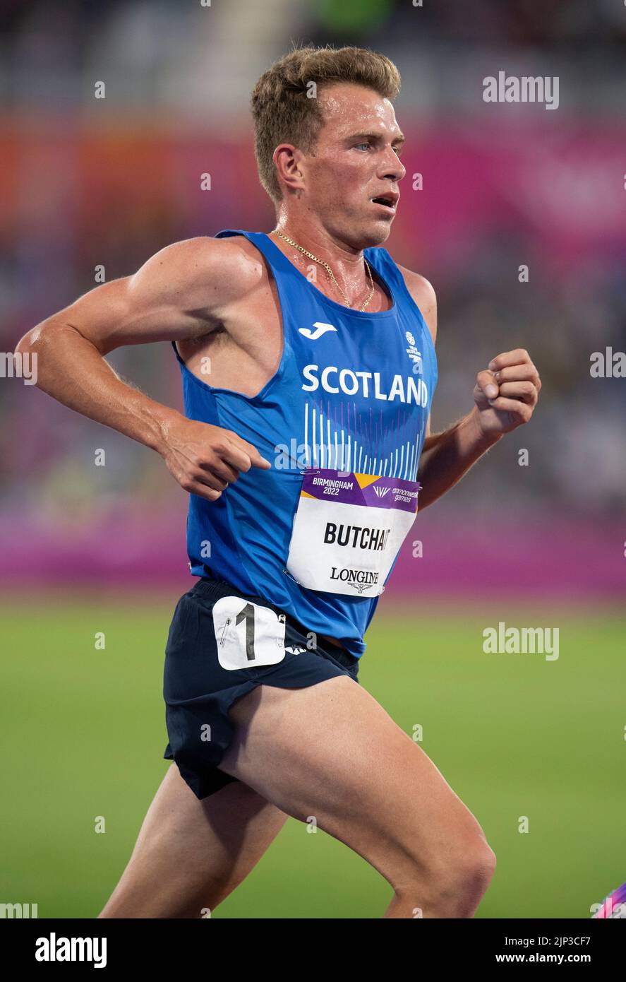 Andrew Butchart of Scotland competing in the men's 10,000m final at the ...