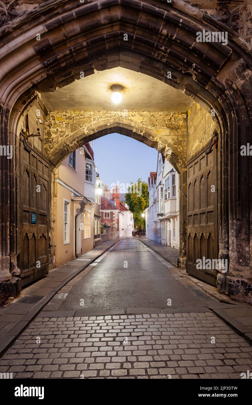 Night falls at the High Street Gate in Salisbury, Wiltshire Stock Photo ...