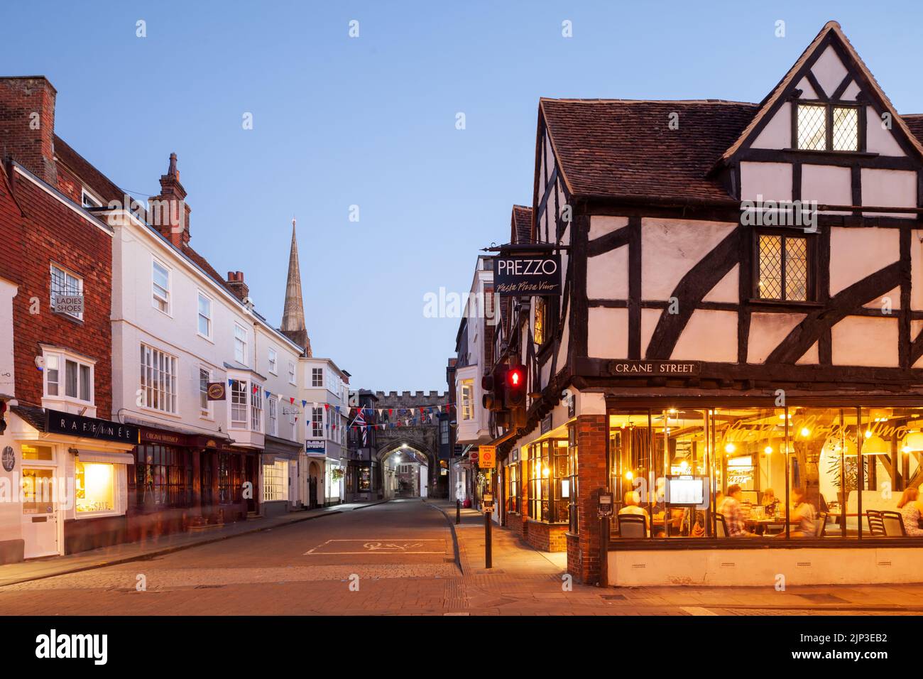 Evening on High Street in Salisbury, Wiltshire, England Stock Photo - Alamy
