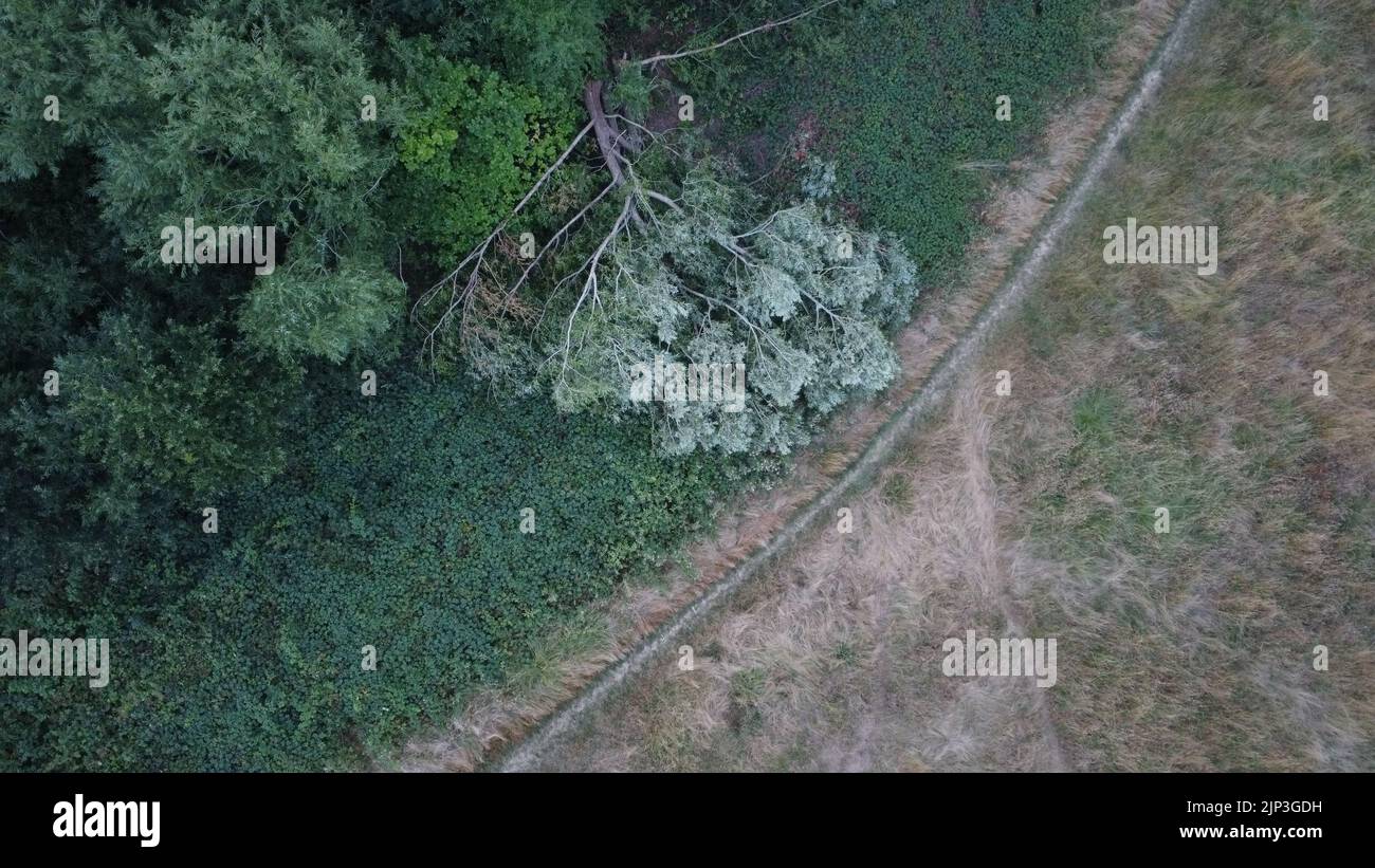 Merging paths hi-res stock photography and images - Alamy