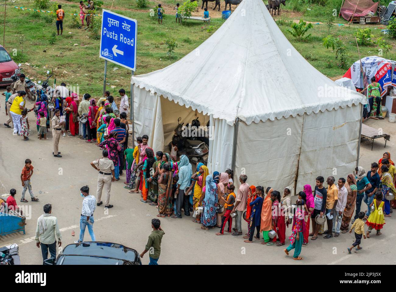 Relief work india flood hi-res stock photography and images - Alamy