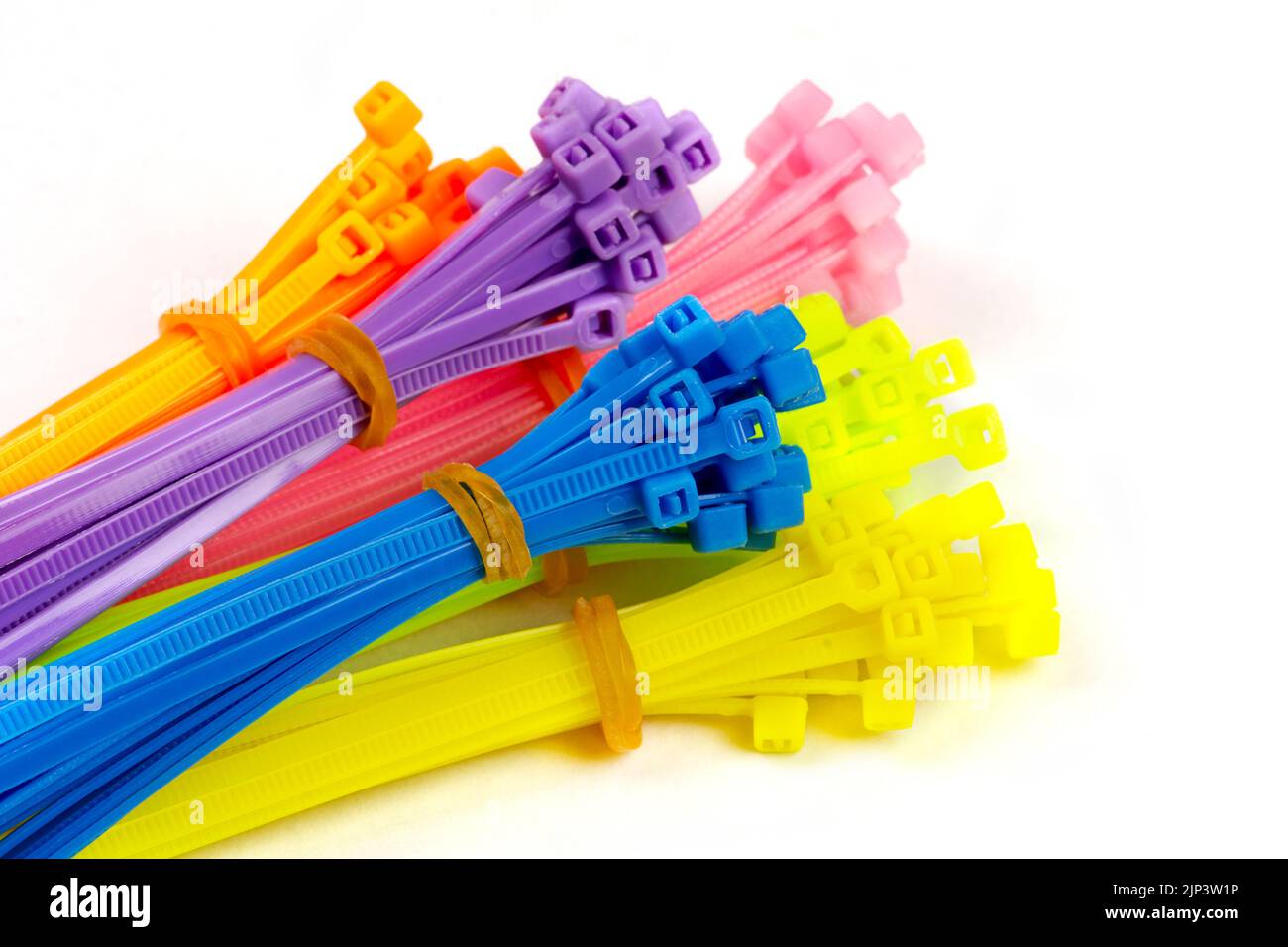White cable ties hi-res stock photography and images - Alamy