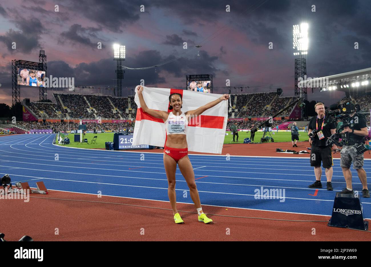 Katarina Johnson-Thompson of England competing in the women's 800m ...
