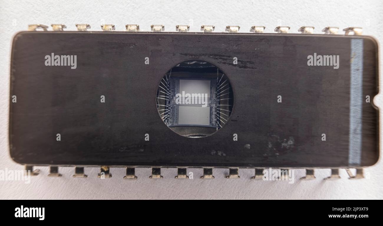 Uv eprom chip hi-res stock photography and images - Alamy
