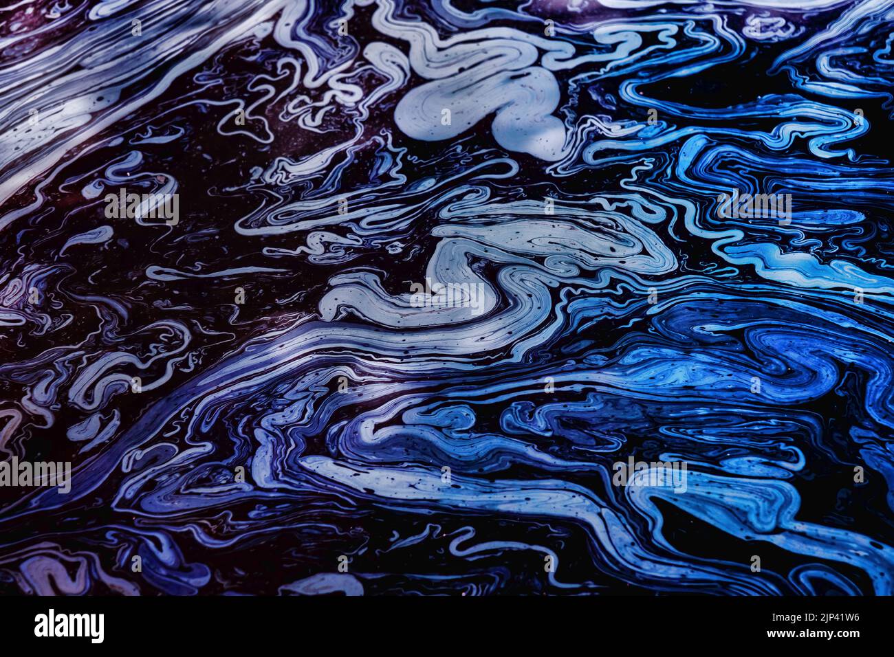 Diesel spill on water hi-res stock photography and images - Alamy