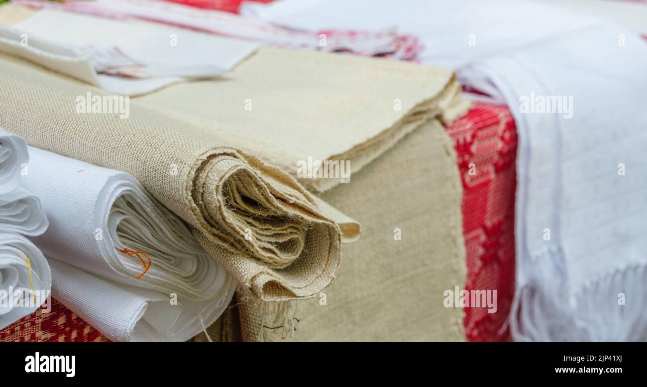 Romanian traditional table cloth hi-res stock photography and images ...