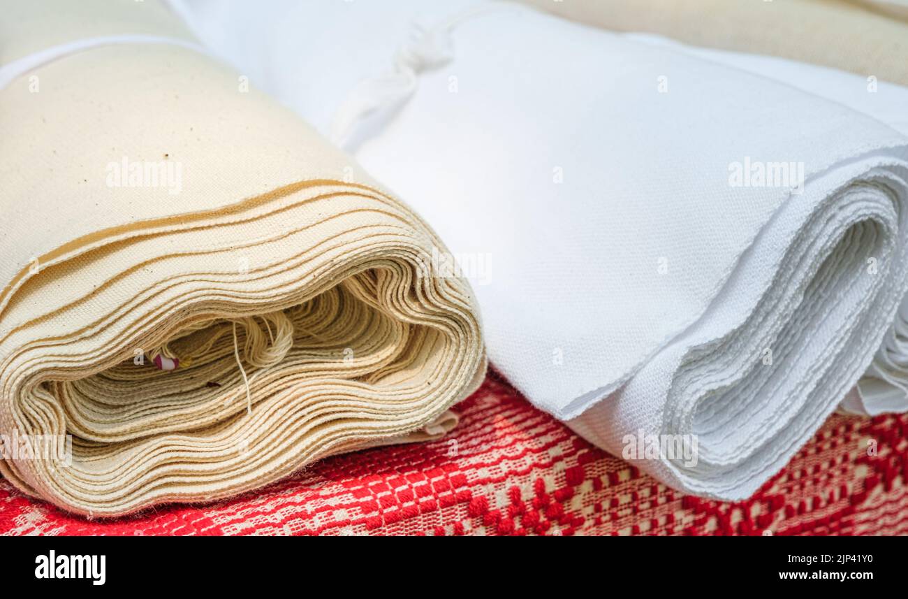 Romanian traditional table cloth hi-res stock photography and images ...