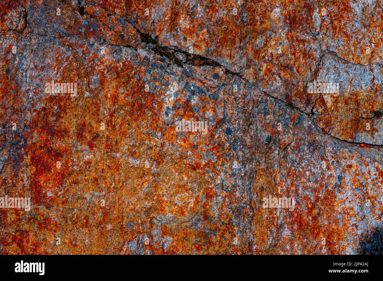 stone with iron ore and quartz Stock Photo - Alamy