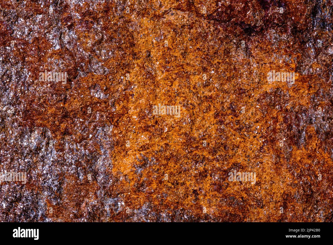 stone with iron ore and quartz Stock Photo - Alamy
