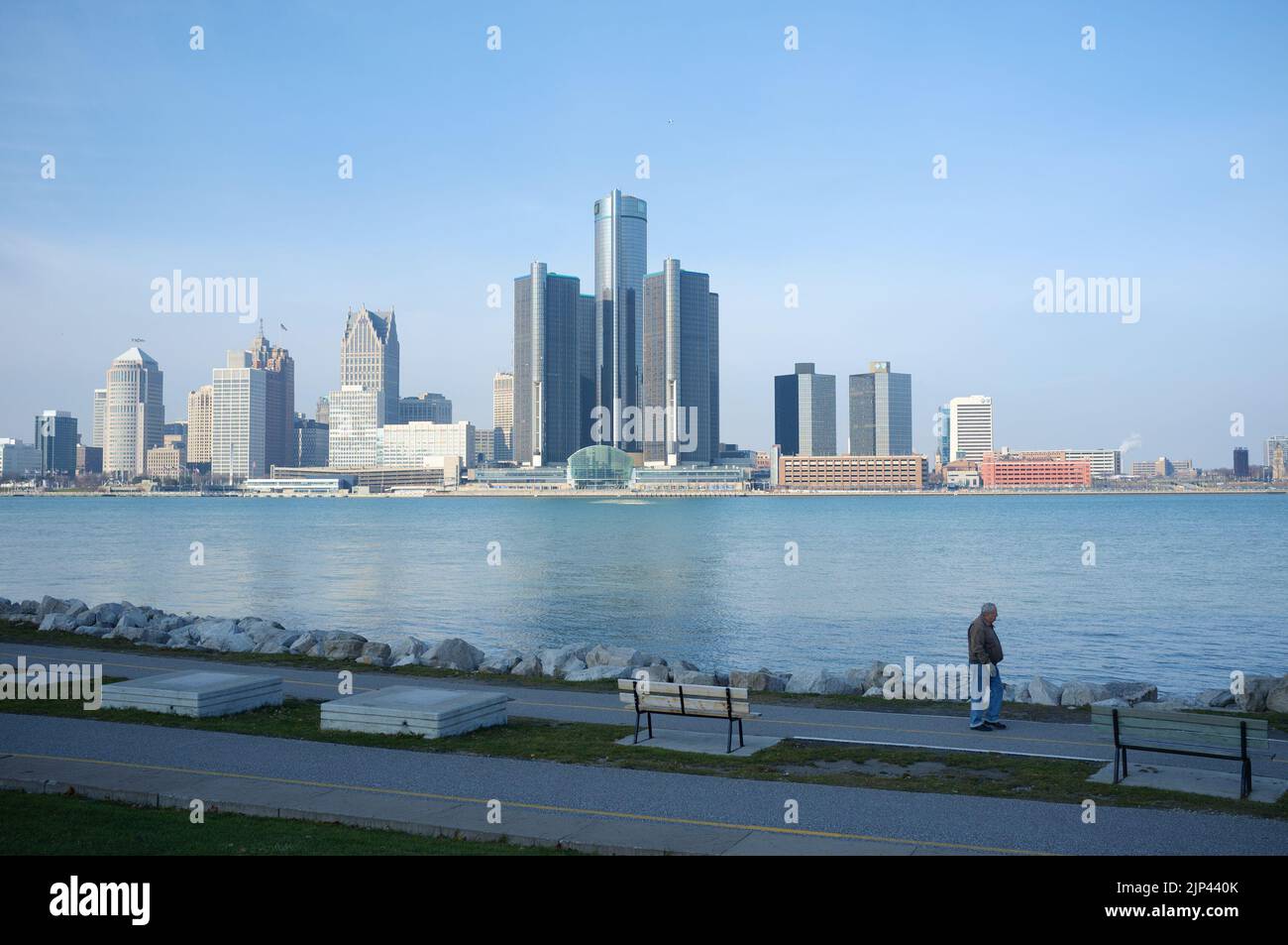 Windsor waterfront hi-res stock photography and images - Alamy