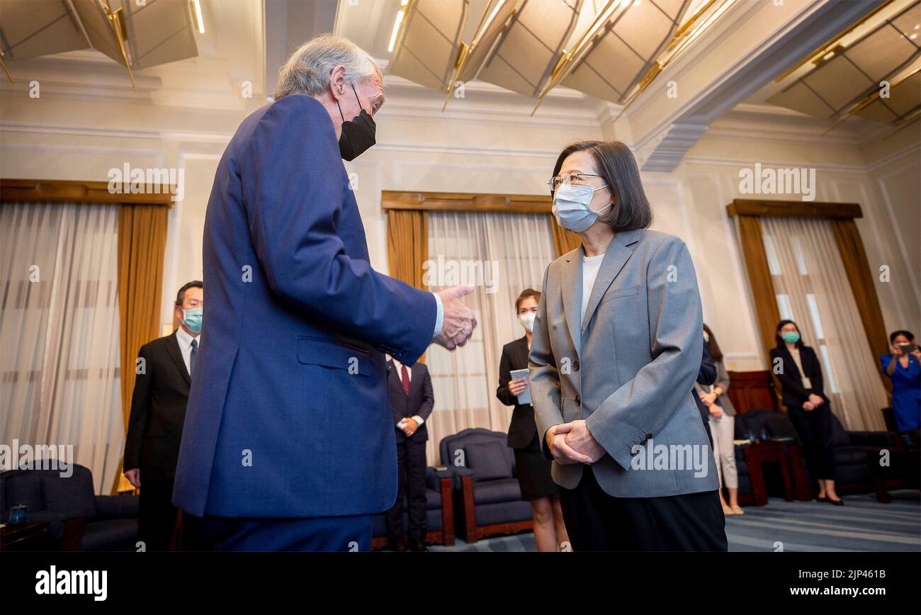 Taipei, Republic of, China. 15th Aug, 2022. U.S. Senator Ed Markey ...