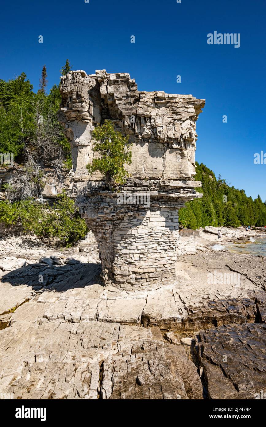 Flower pot Island, Tobermory Ontario Canada Stock Photo - Alamy