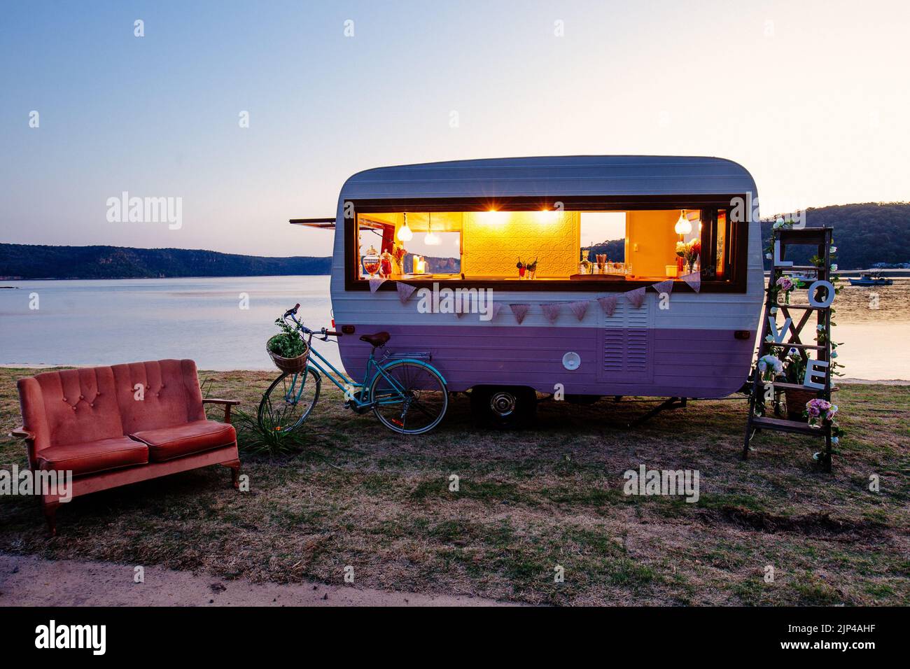 Caravan functions bar hi-res stock photography and images - Alamy