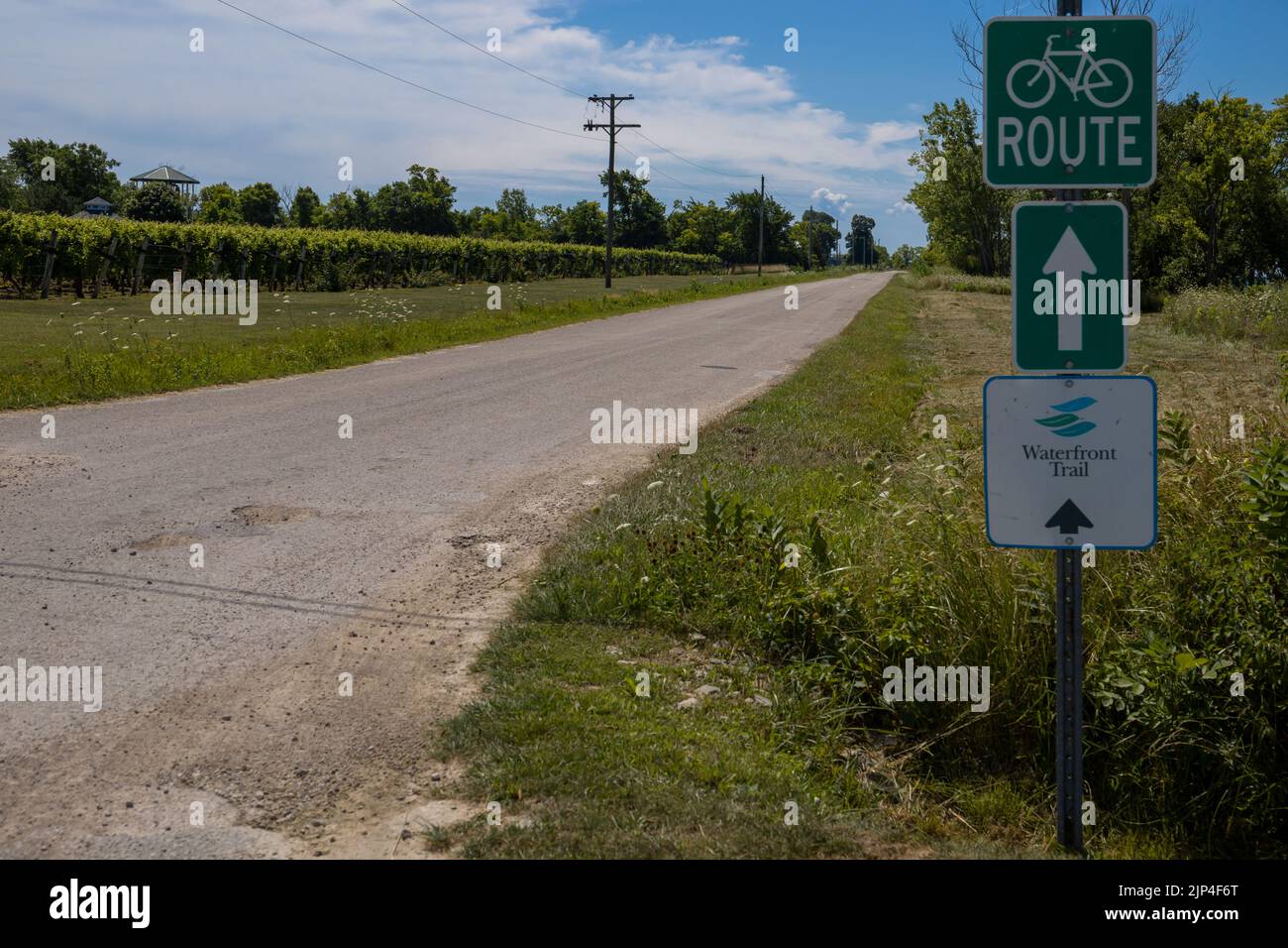 Bicycle road sign. Waterfront walking tourist road. Bike route ...