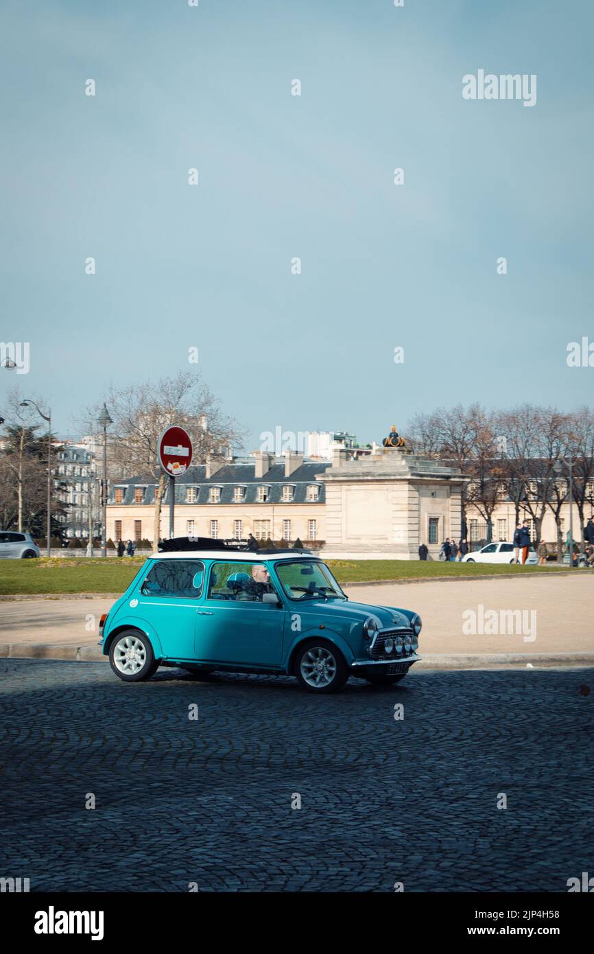 Mini cooper sport hi-res stock photography and images - Alamy