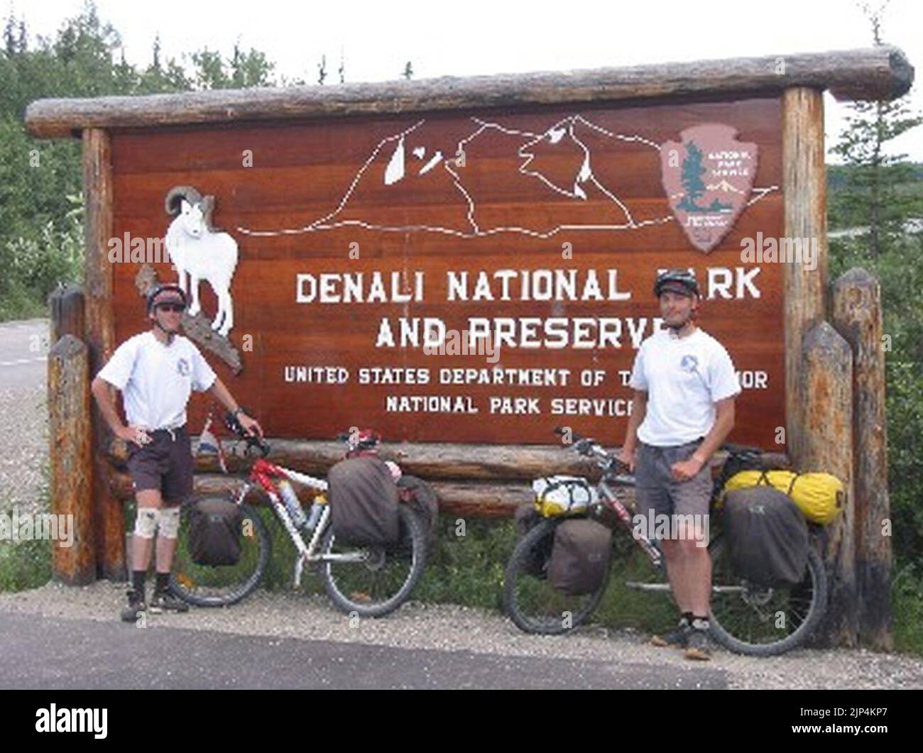 The George Parks Highway Scenic Byway - Bicyclists at the Denali ...