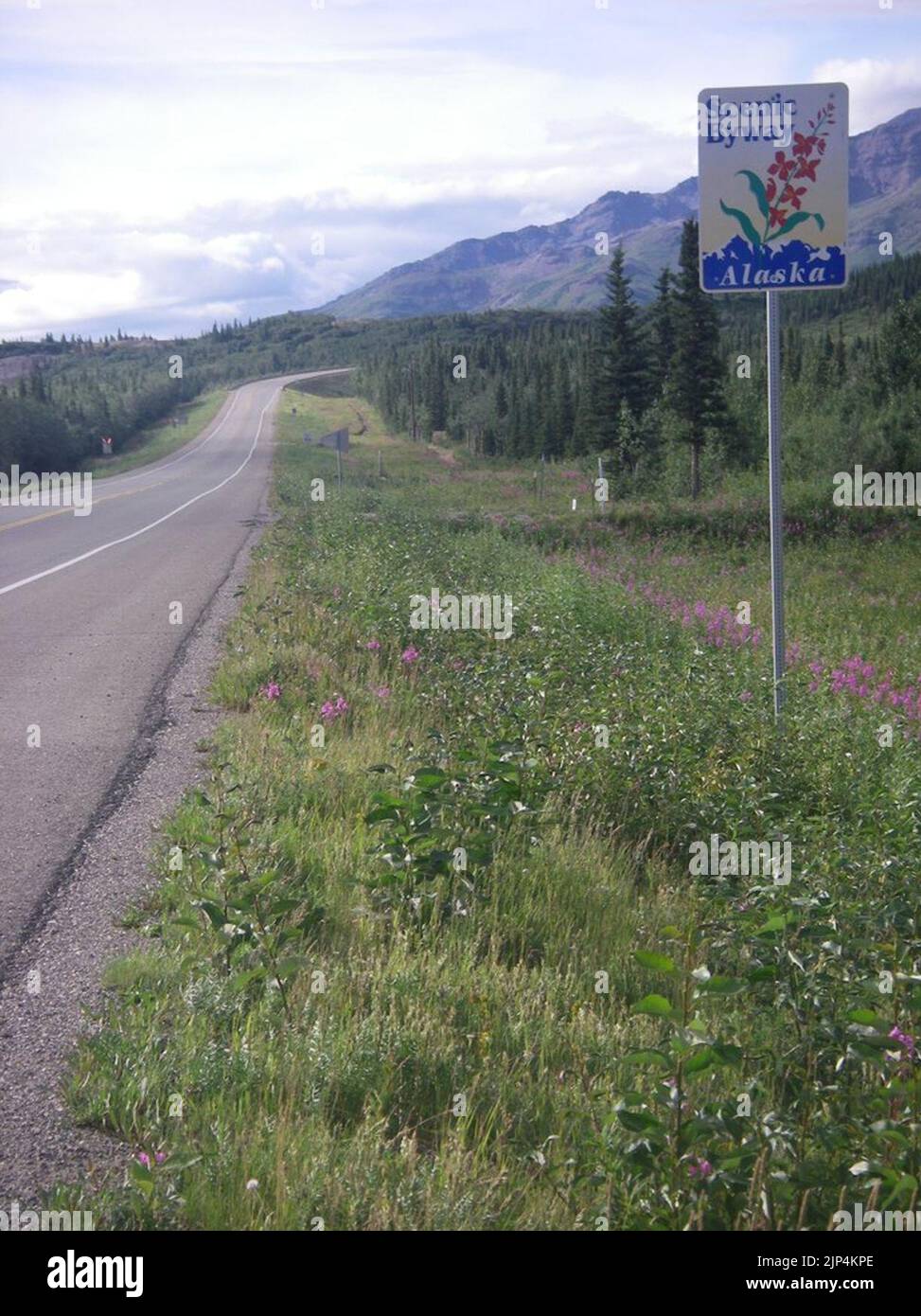 The George Parks Highway Scenic Byway - Scenic Byway Sign on the George ...