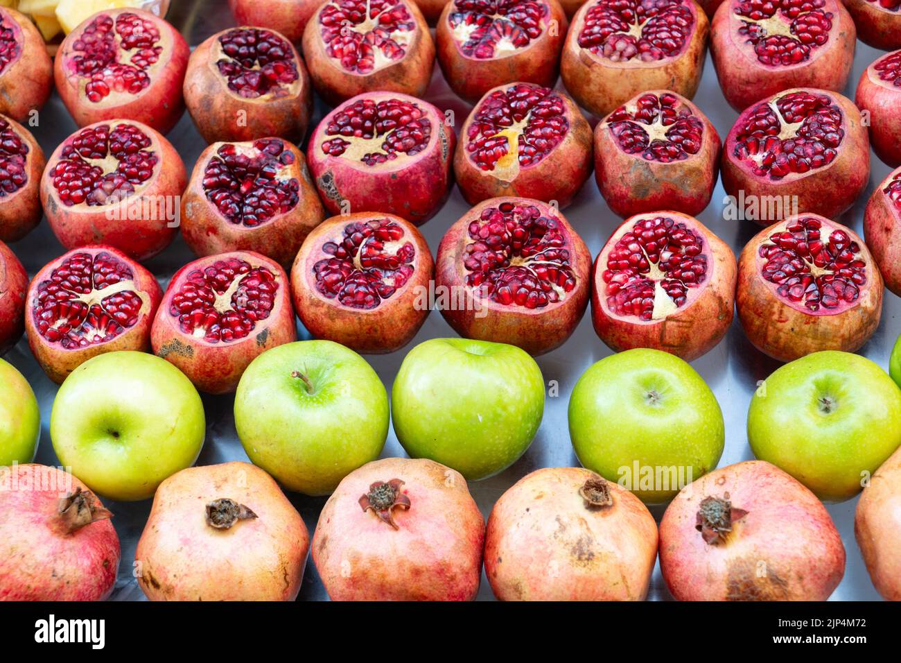 Stand with fresh fruits, Istanbul Turkey Stock Photo - Alamy