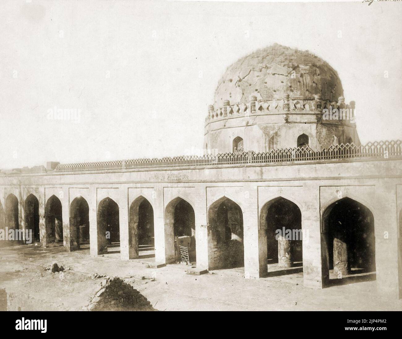 The Great Mosque or Sola Khamb Masjid at Bedar Stock Photo - Alamy