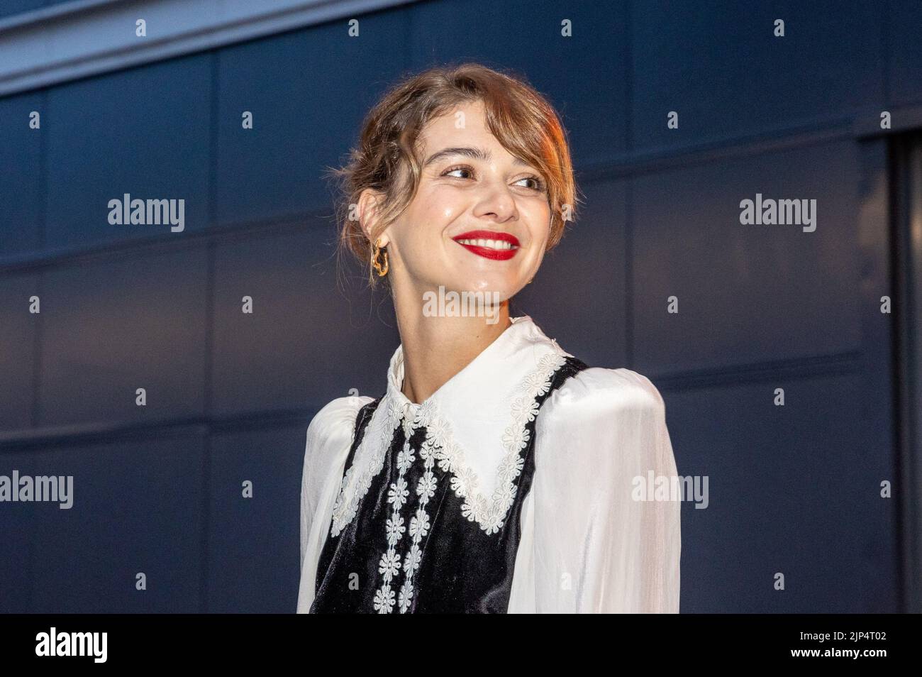 Edinburgh, United Kingdom. 15 August, 2022 Pictured: L to R Emma ...