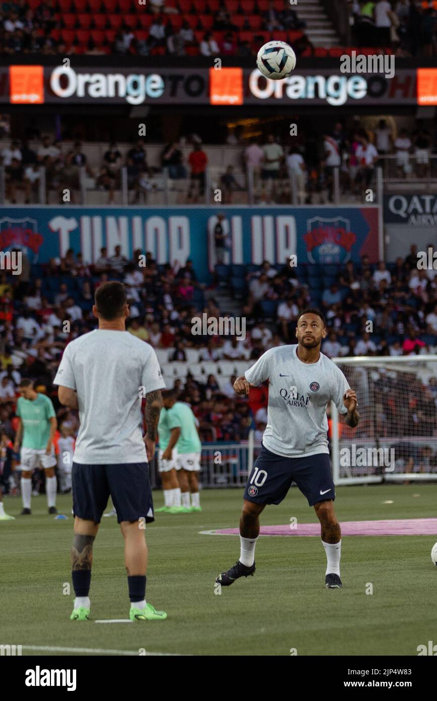 A vertical shot of Neymar and Messi warming up before a PSG game Stock ...