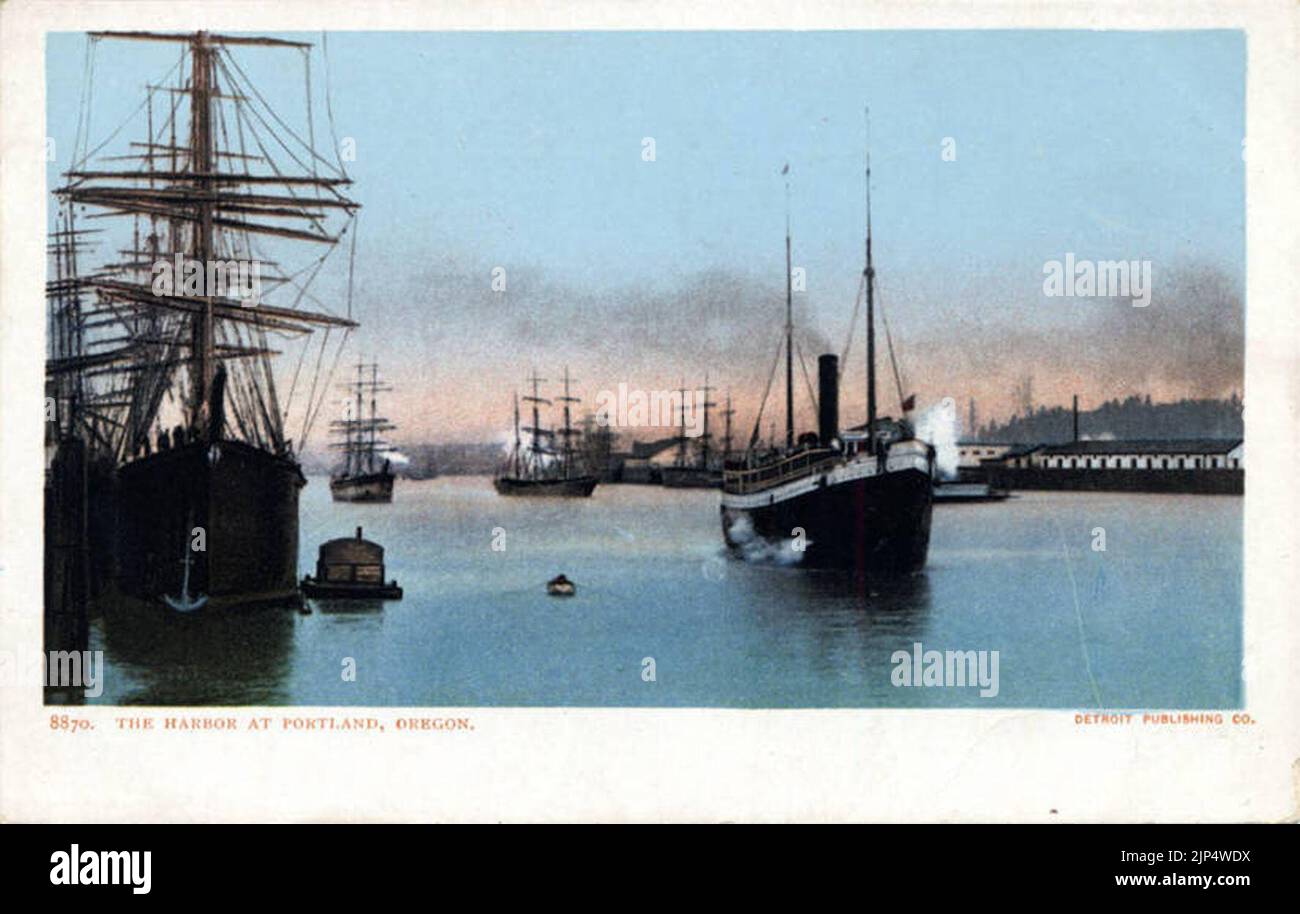 The Harbor at Portland, Oregon Stock Photo - Alamy