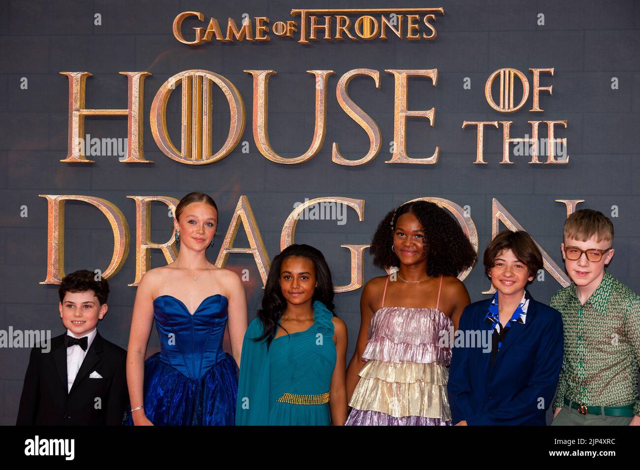 Cast members television series hi-res stock photography and images - Alamy