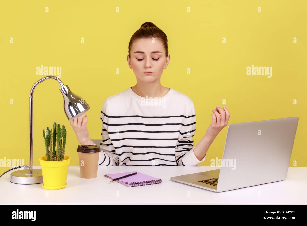 Mudra work hi-res stock photography and images - Alamy