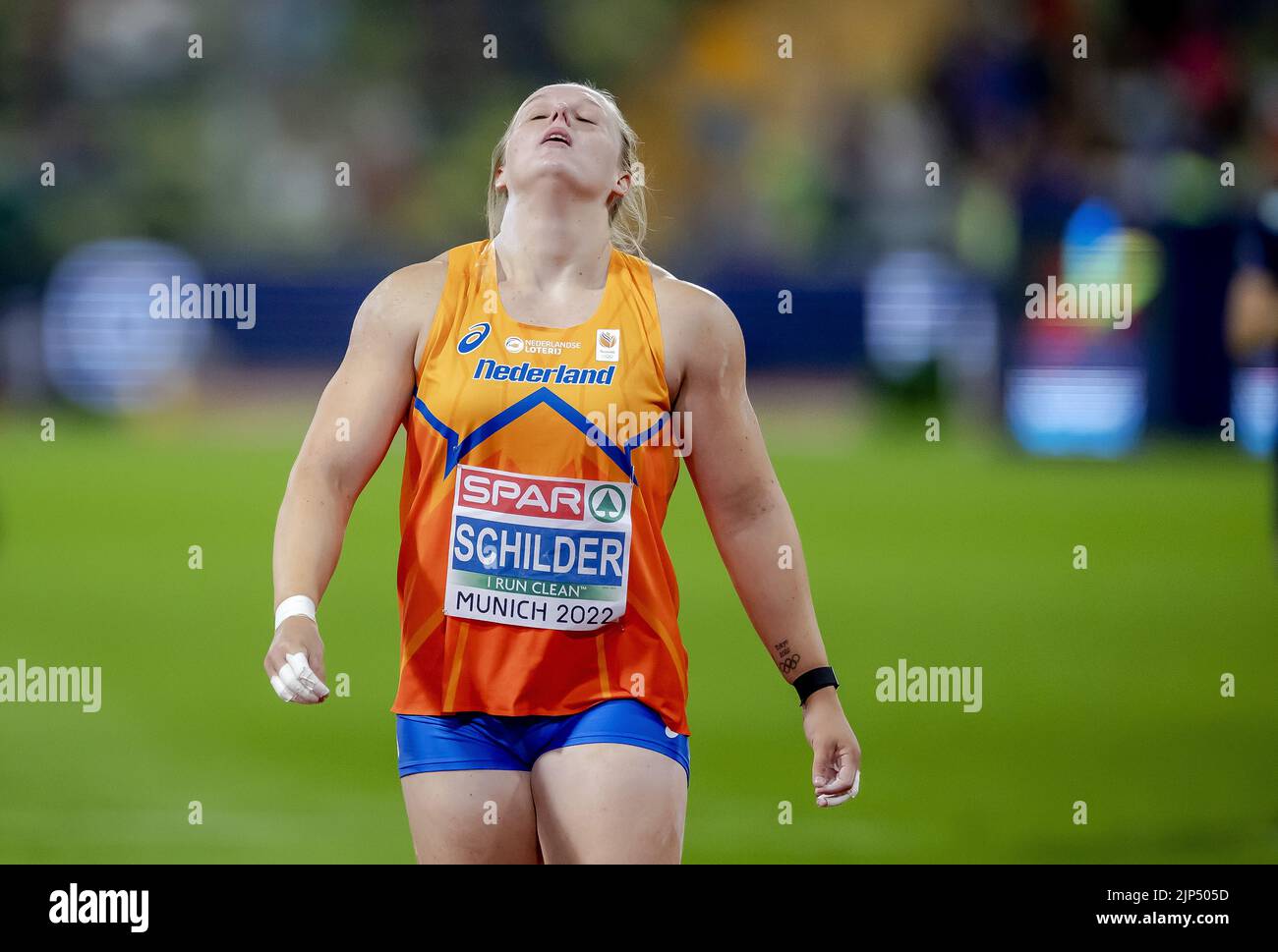 MUNCHEN - Jessica Schilder celebrates her win during the final in the ...