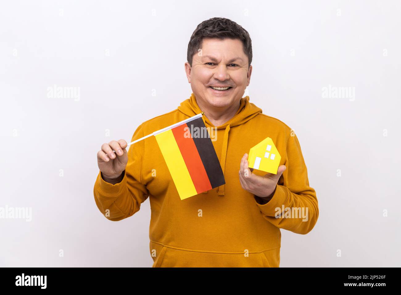 German style house hi-res stock photography and images - Alamy