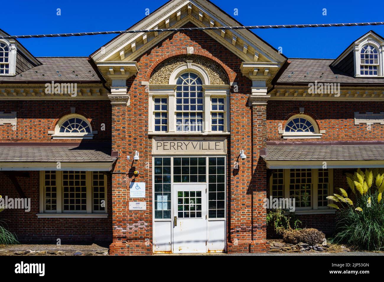 Perryville train station hi-res stock photography and images - Alamy